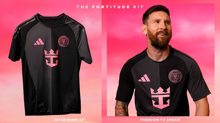 Top Clubs Unveil Stunning Kits Ahead of the 2025/26 Season: Ranking the ...